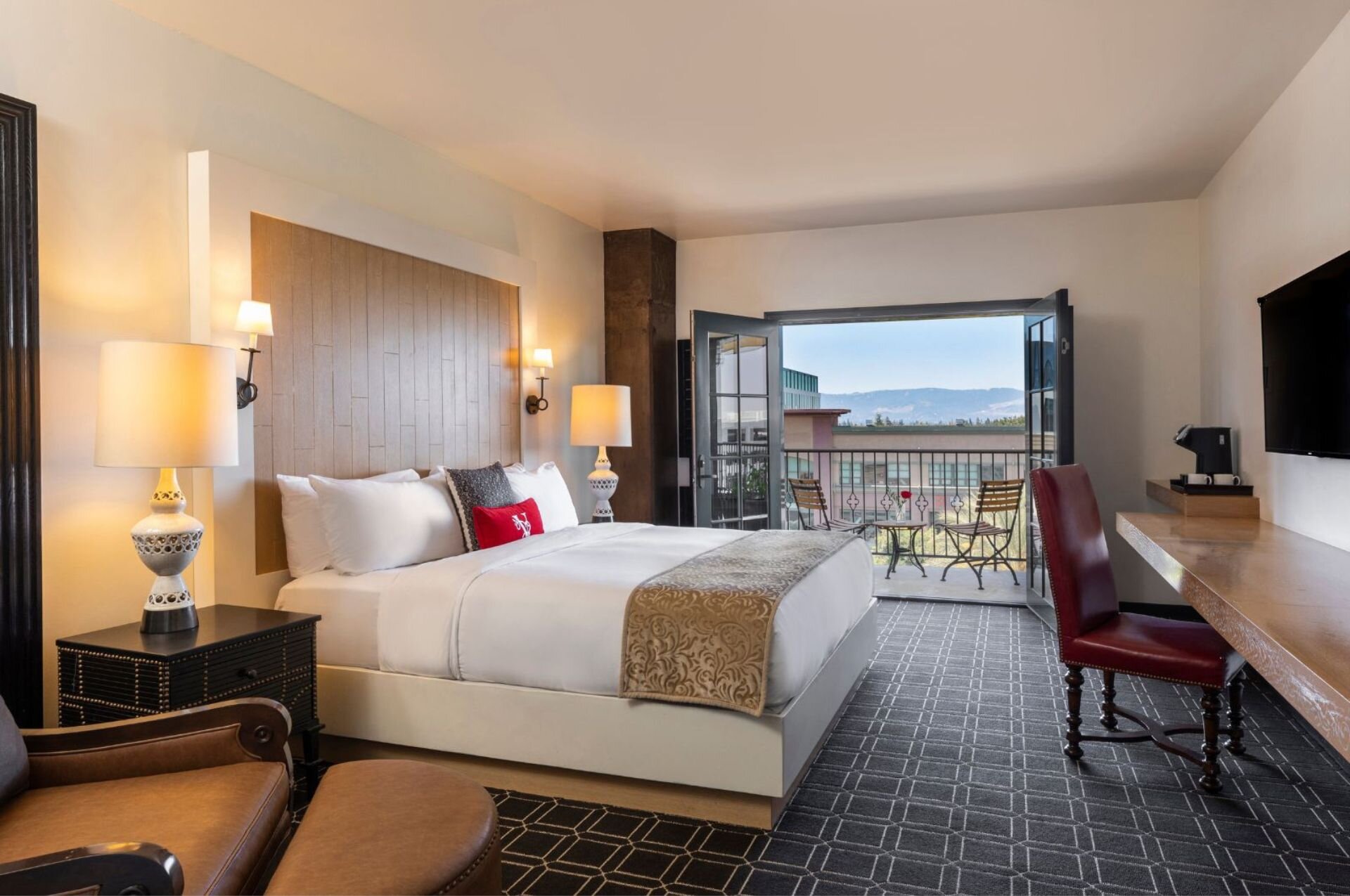 Valued Hotel Guest Terms & Conditions | Valencia Hotel Collection